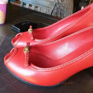 Gucci | Shoes | Gucci Heels In Red | Poshmark